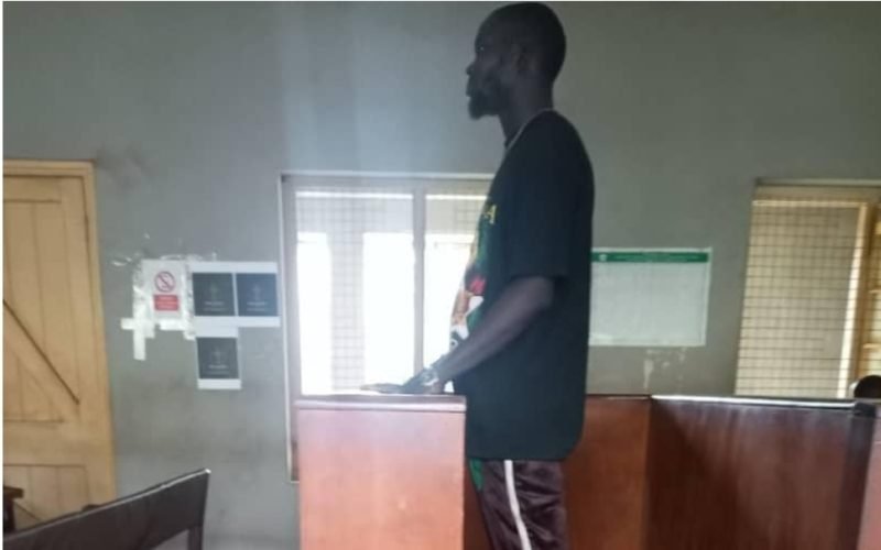Suspended Lawmaker goes to jail over fraud - FAMOUS REPORTERS